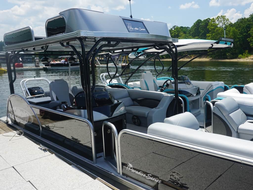 Aloha Water Slide 26' - TriToon - Lake Escapes Boat Rentals